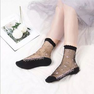 Pink Magnolia | Accessories | Nwt Transparent Flower Lace Crystal Silk ...